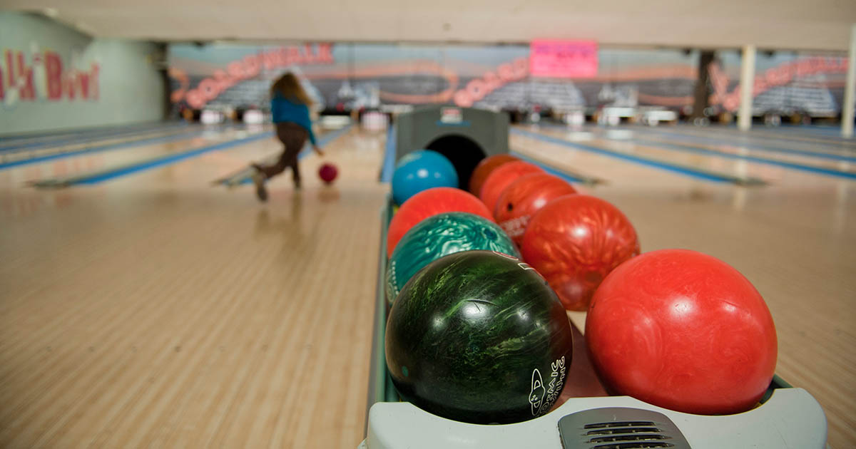 Employee Spotlight - Boardwalk Bowl